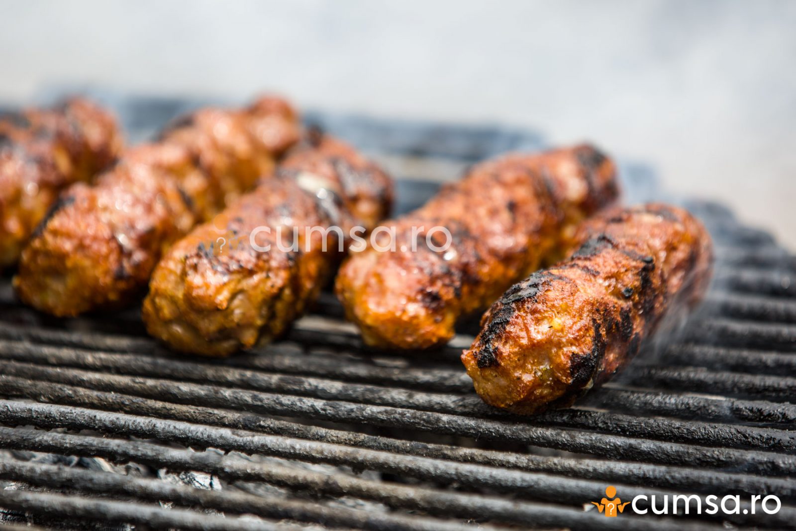 Cum sa faci cea mai buna pasta de mici! Reteta perfecta pentru a ii ...