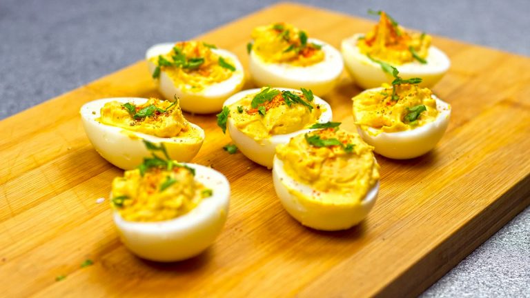 Cum sa gatesti rapid si usor oua umplute - cumsa.ro