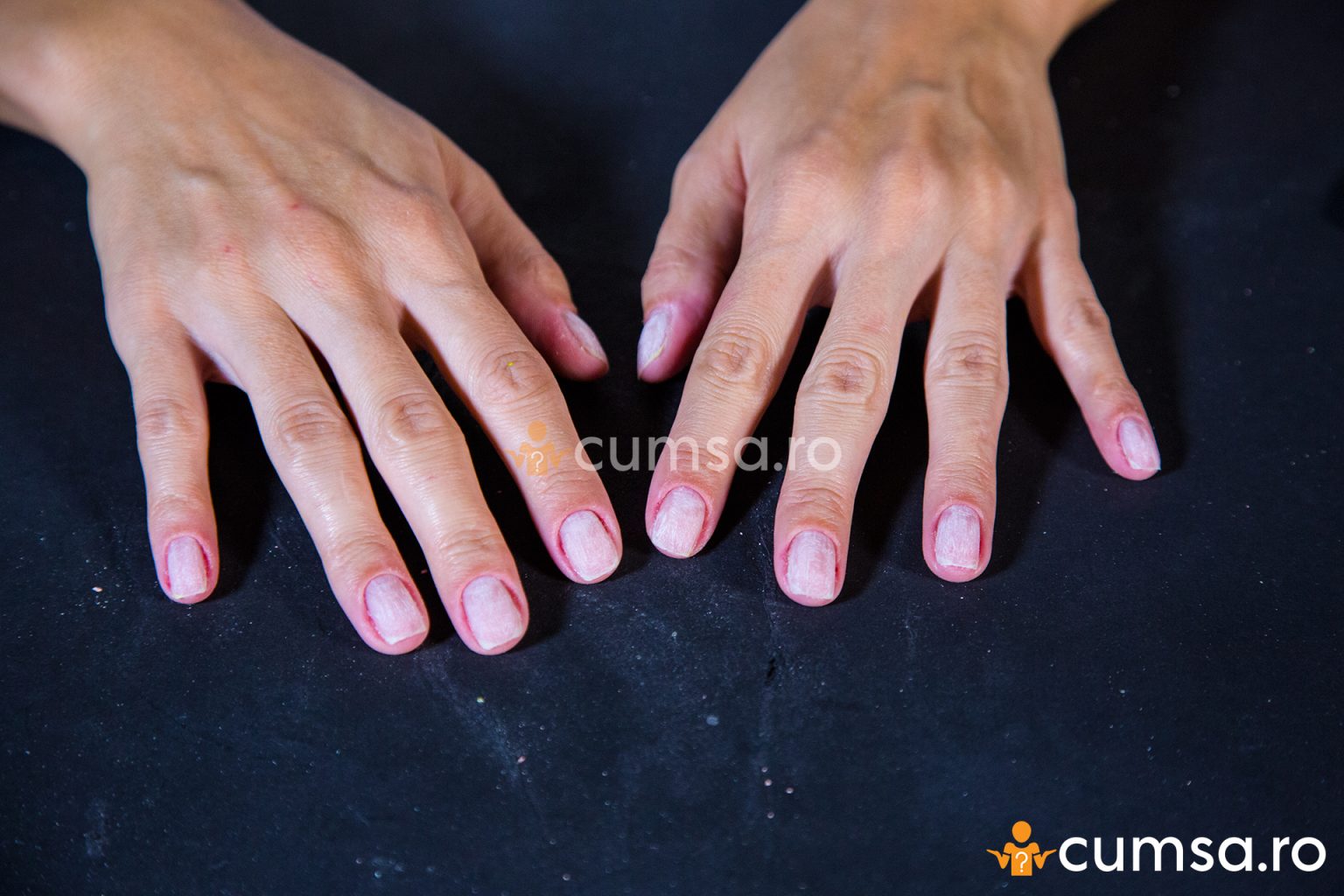 Cum sa iti faci unghiile cu oja semipermanenta la tine acasa - cumsa.ro