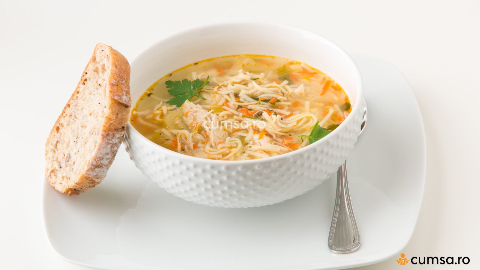 Reteta de supa de pui. Cum se face si de ce ingrediente ai nevoie ...