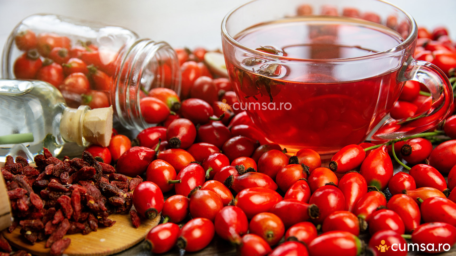 Cum sa faci vin de macese. Reteta si mod de preparare - cumsa.ro