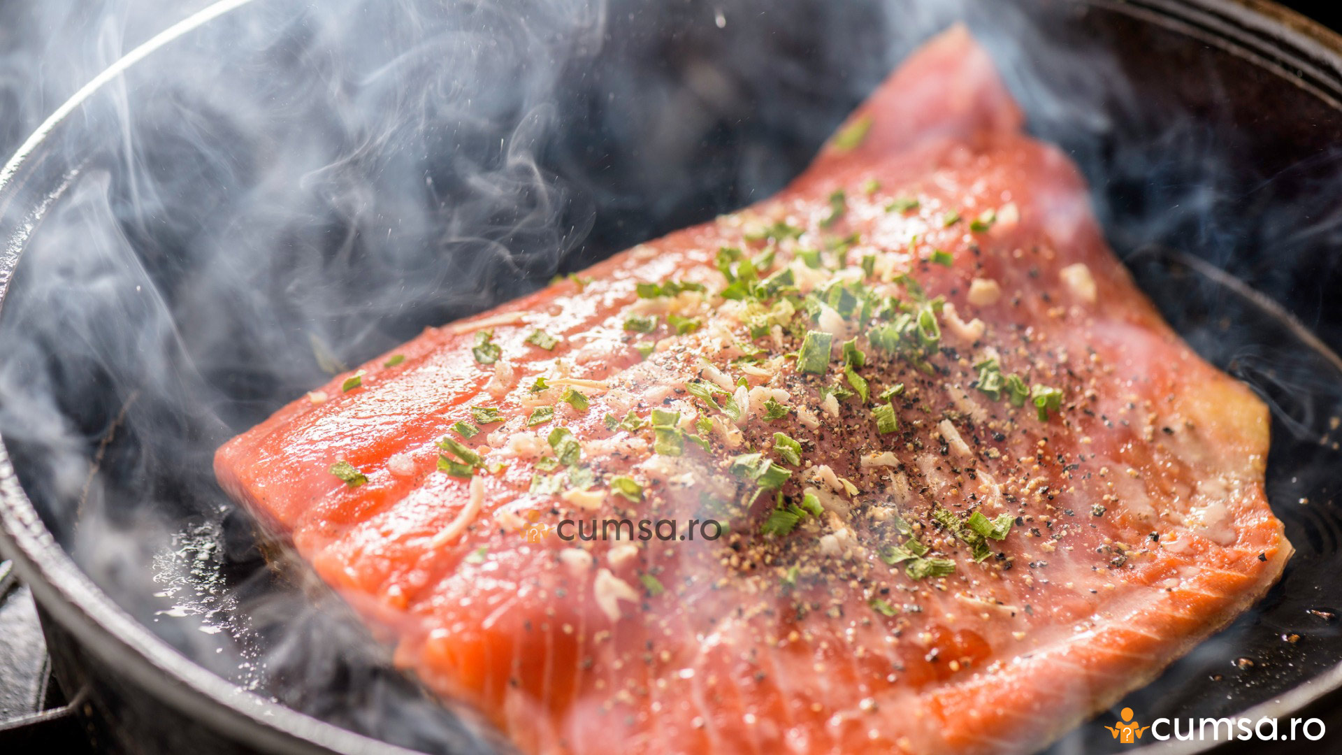Cum sa prajesti peste fara sa faci miros in casa. Sfaturi utile - cumsa.ro