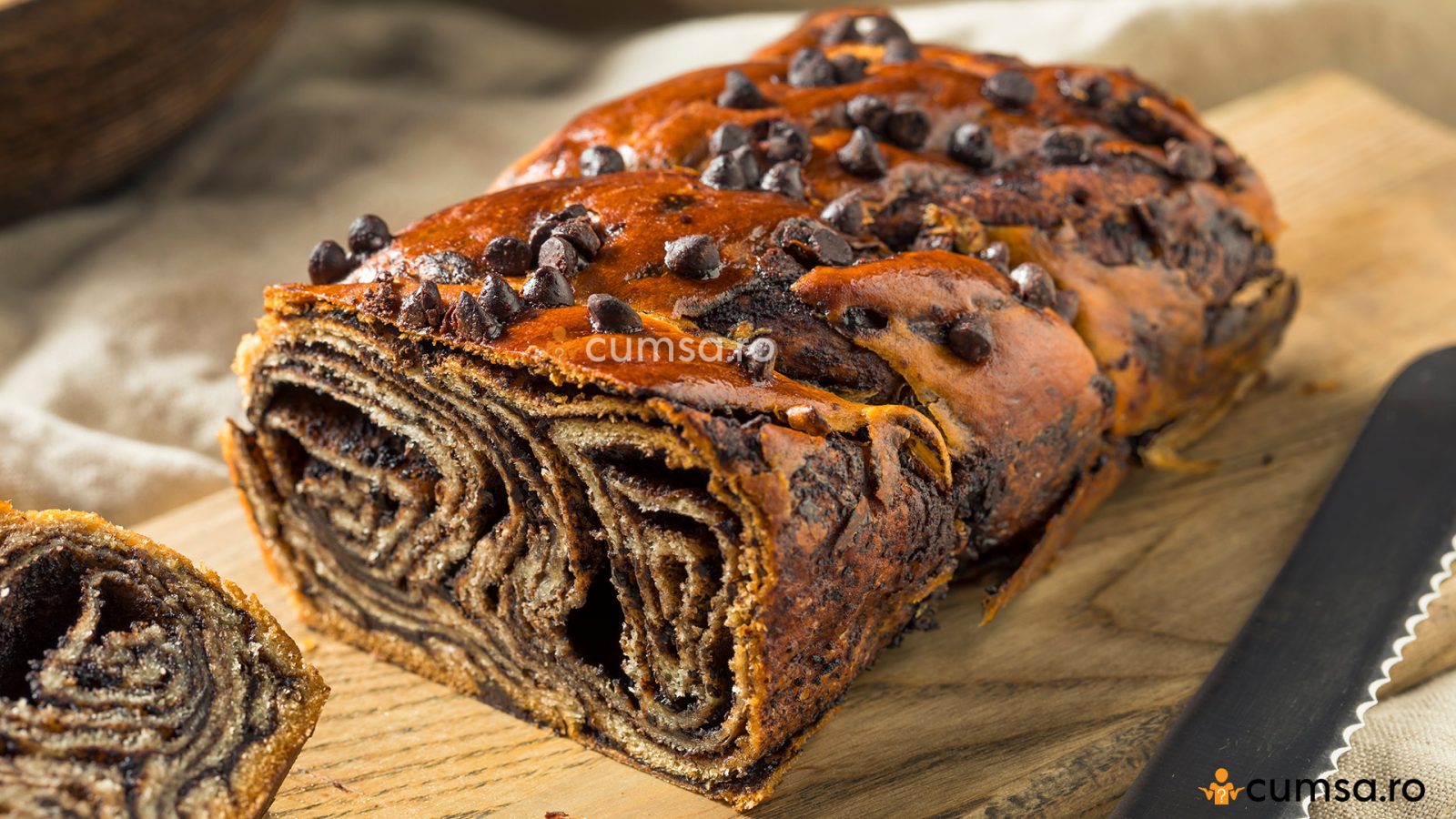 Cum sa faci babka. Reteta originala de cozonac insiropat - cumsa.ro