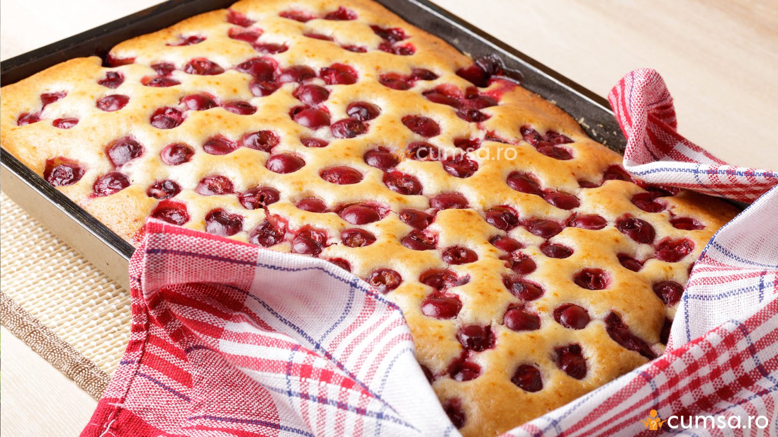 Cum sa faci pandispan cu visine. Reteta si mod de preparare - cumsa.ro