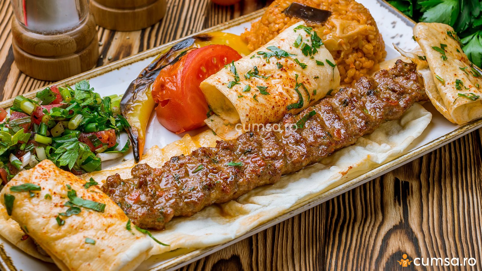 Reteta Adana kebab. Cum sa faci acest preparat turcesc la tine acasa ...