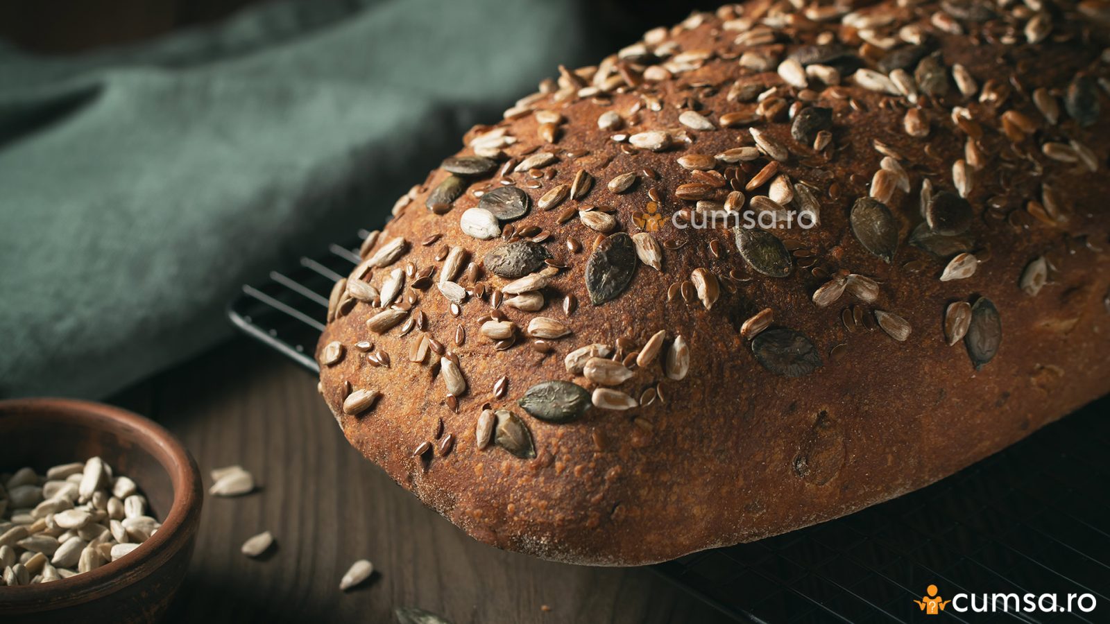 Reteta paine de casa cu seminte. Cum sa o prepari si care sunt pasii ...