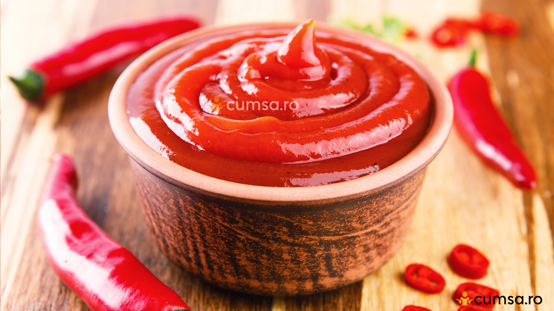 Cum sa faci sos sriracha la tine acasa. Reteta si lista de ingrediente ...