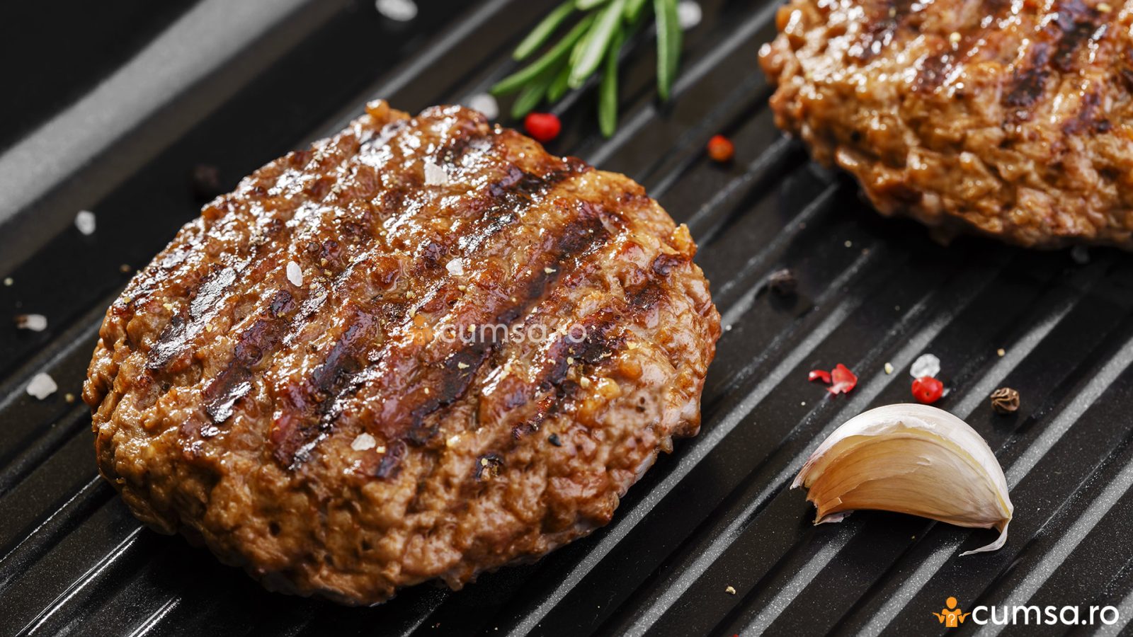 Reteta hamburger porc. Cum sa o prepari - cumsa.ro