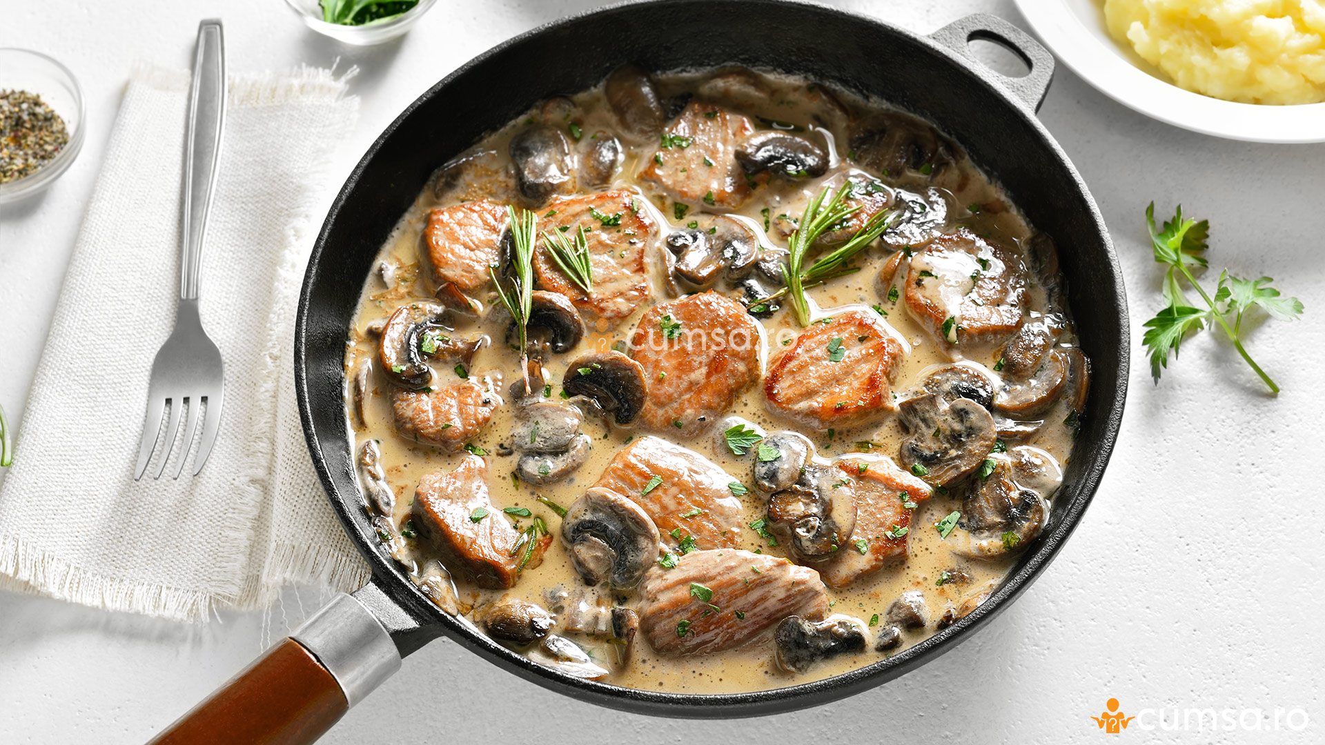 Cum sa prepari escalop de porc cu ciuperci. Reteta si ingrediente ...