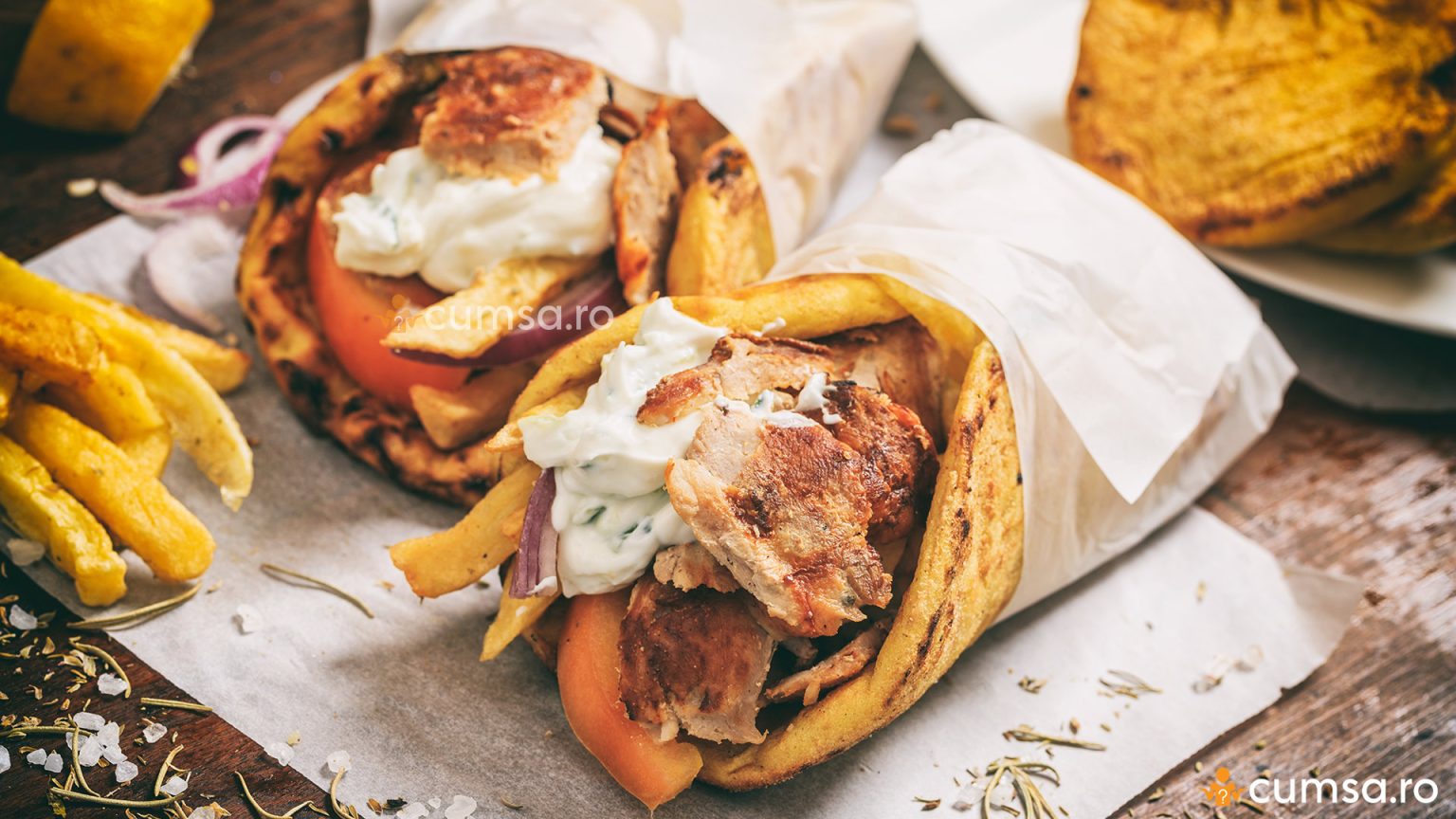 Reteta gyros de pui. Cum sa prepari shaorma greceasca - cumsa.ro