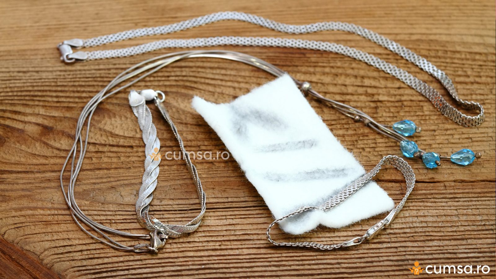 Cu ce se curata argintul innegrit. Cum sa redai stralucirea ...