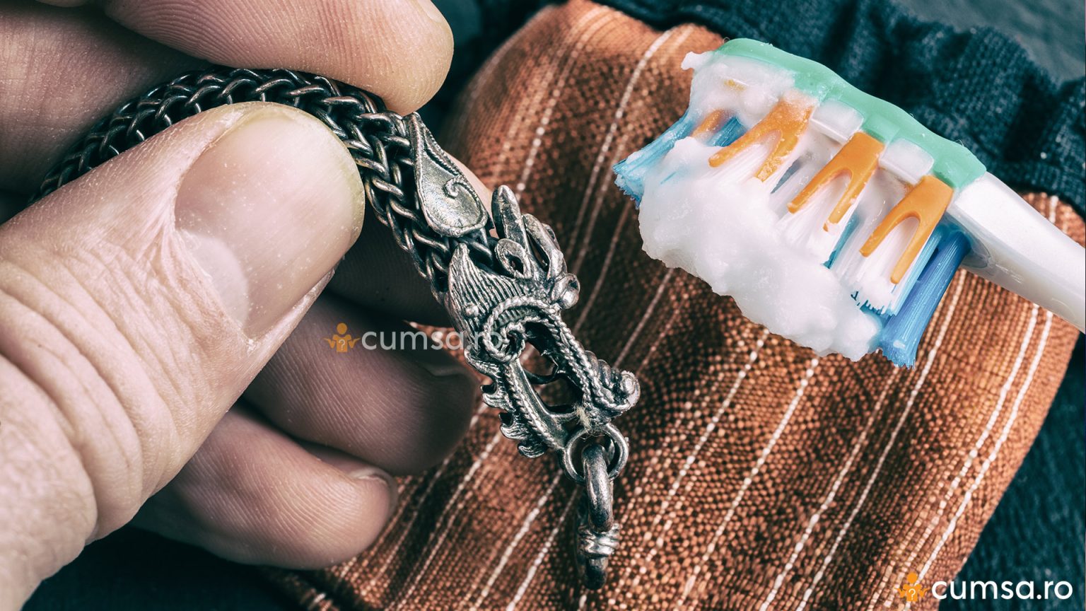 Cu ce se curata argintul innegrit. Cum sa redai stralucirea ...