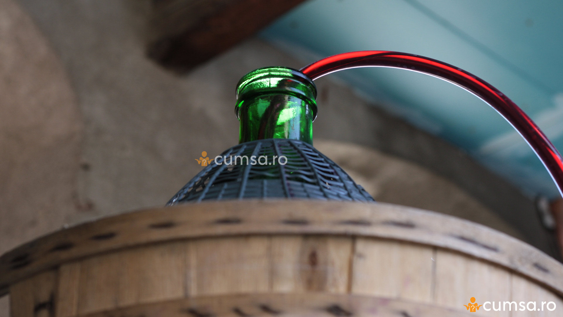 Cand se trage vinul de pe drojdie. Cum sa procedezi si de ce este ...